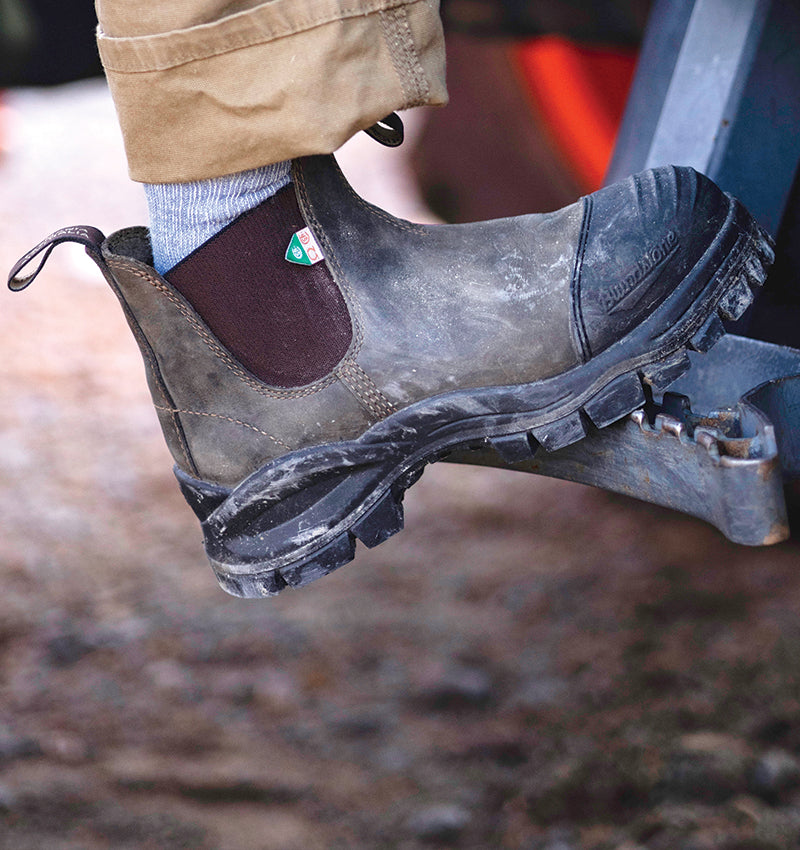 Work & Safety Boot 169 Rubber Toe Cap - Saddle Brown Blundstone ...